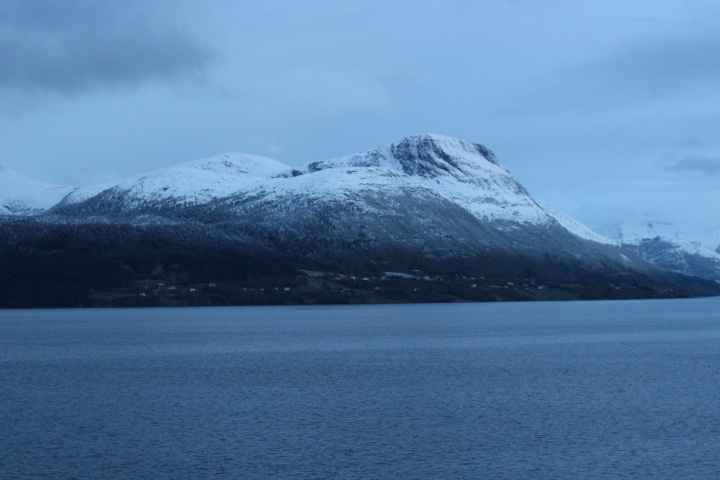 12. Tag: Ålesund, Torvik, Måløy, Florø, Bergen – Diefenbakers Reisen